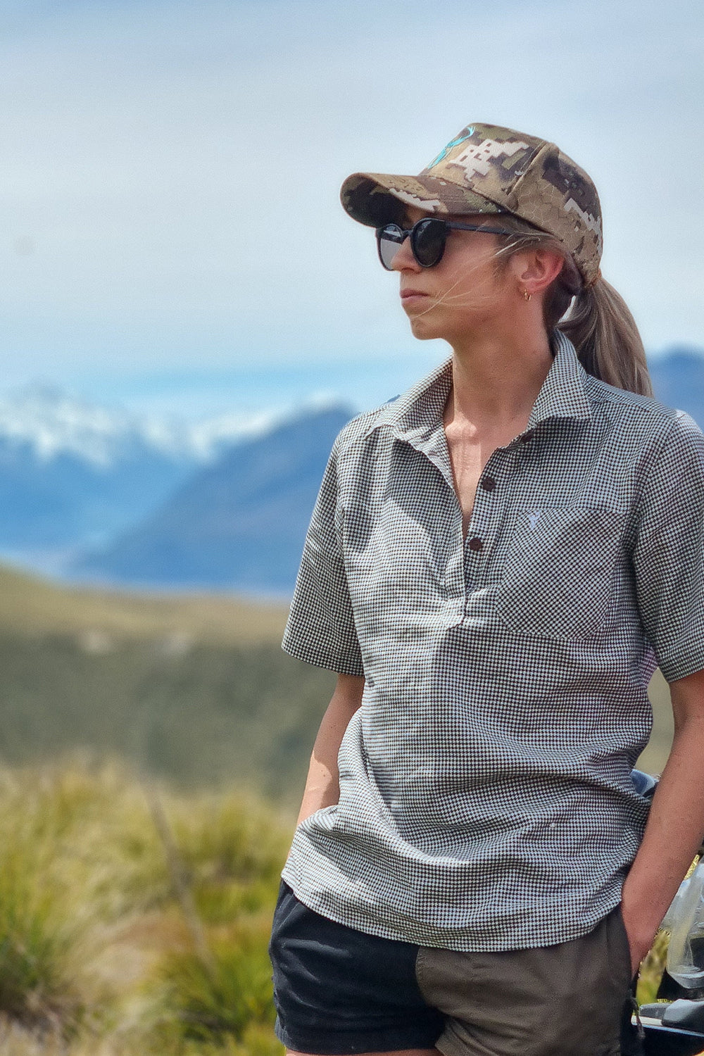 Women's Tops & Singlets - Hunters Element Australia